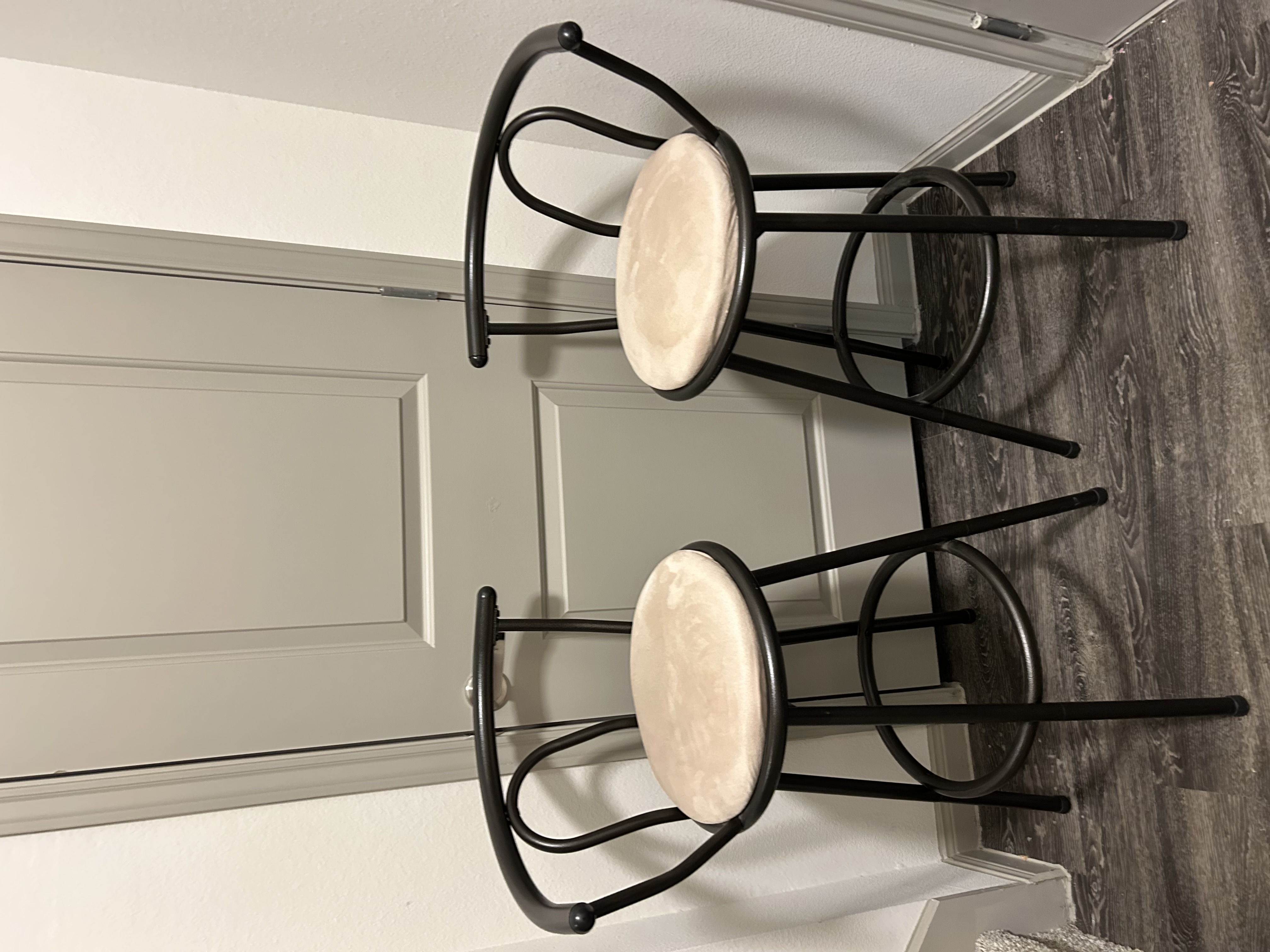 Bar Stools – Korean Student Association at The University of Texas at ...