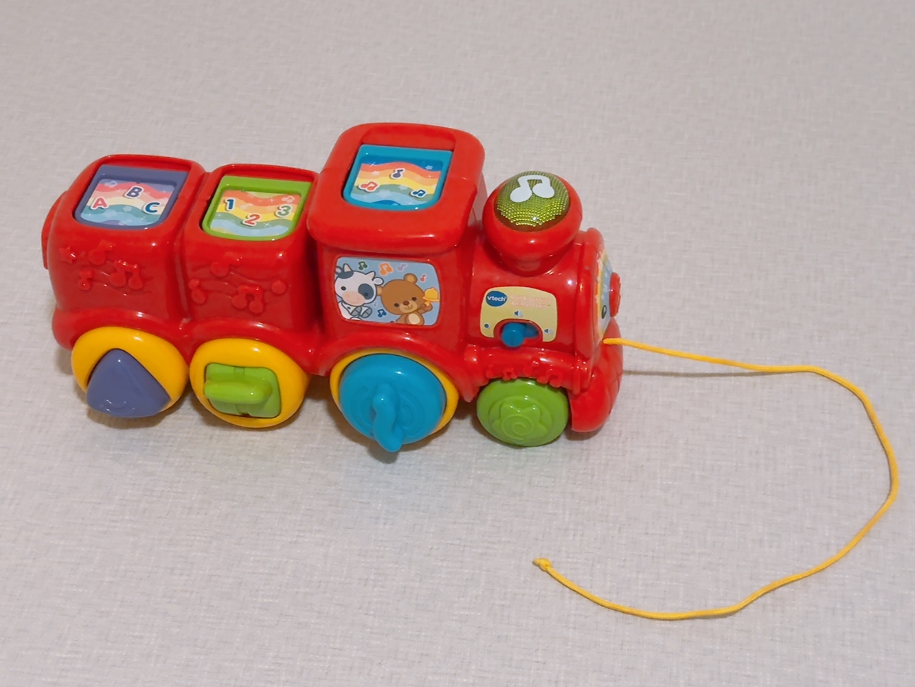 VTech Sit-to-Stand Ultimate Alphabet Train & VTech Roll & Surprise ...